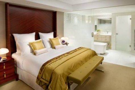The 7 Best Palaces in Paris, the Most Beautiful & Luxurious Hotels