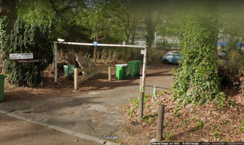 21 On-street Parkings Where to Park for Free in Paris and Surburbs