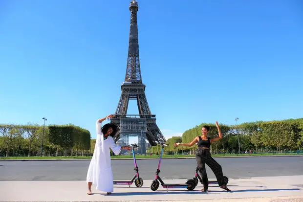 The 10 Best Stores to Rent an Electric Scooter in Paris