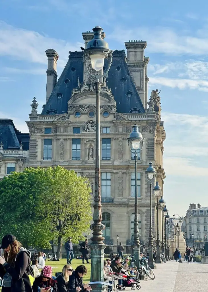 Where to Stay in Paris: 12 Best Areas