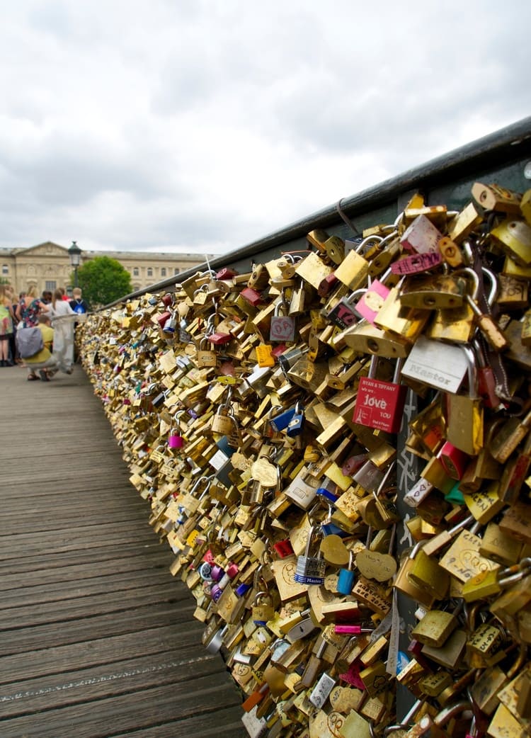 Paris Doesn’t Want Your Love Locks. Here’s Why.