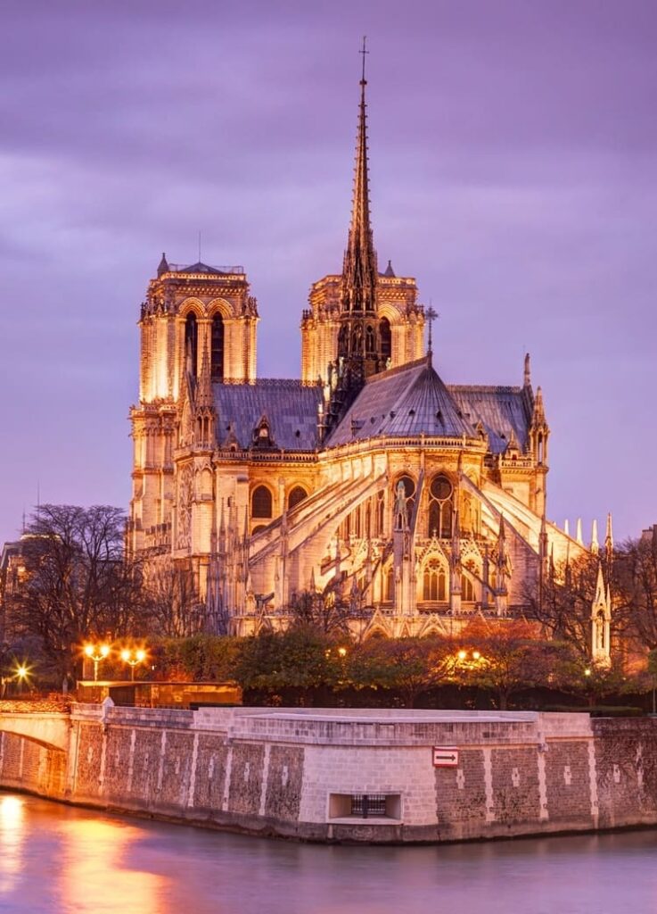 The 9 Most Beautiful Churches in Paris Worth Visiting