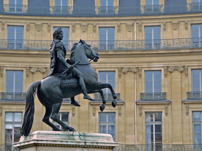 A Map of Every "Paris, je t'aime" Filming Location in Real Life