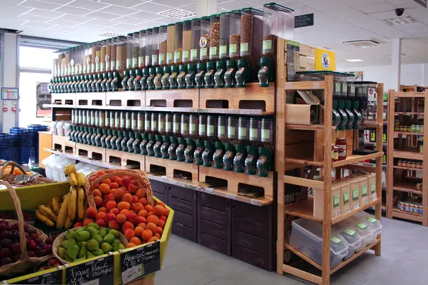 Comparaison des supermarchés que l'on trouve à Paris