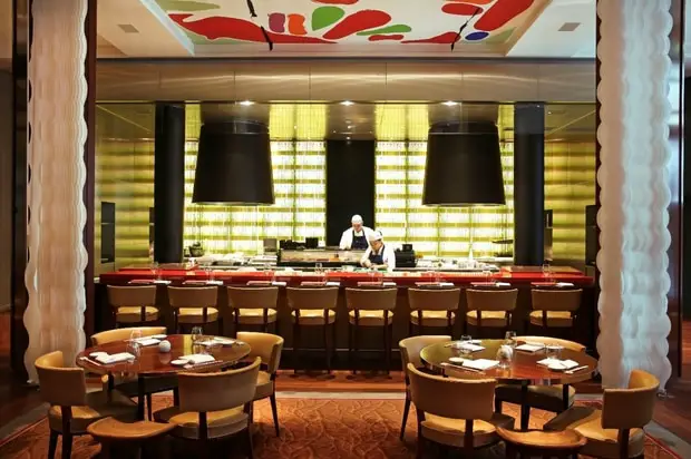 Top 13 Japanese Restaurants in Paris That Will Take You to Japan